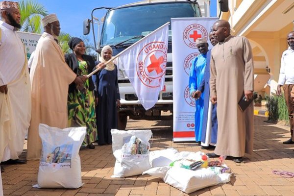 Uganda Red Cross and Qatar Red Crescent Provide Relief to 600 Fasting ...